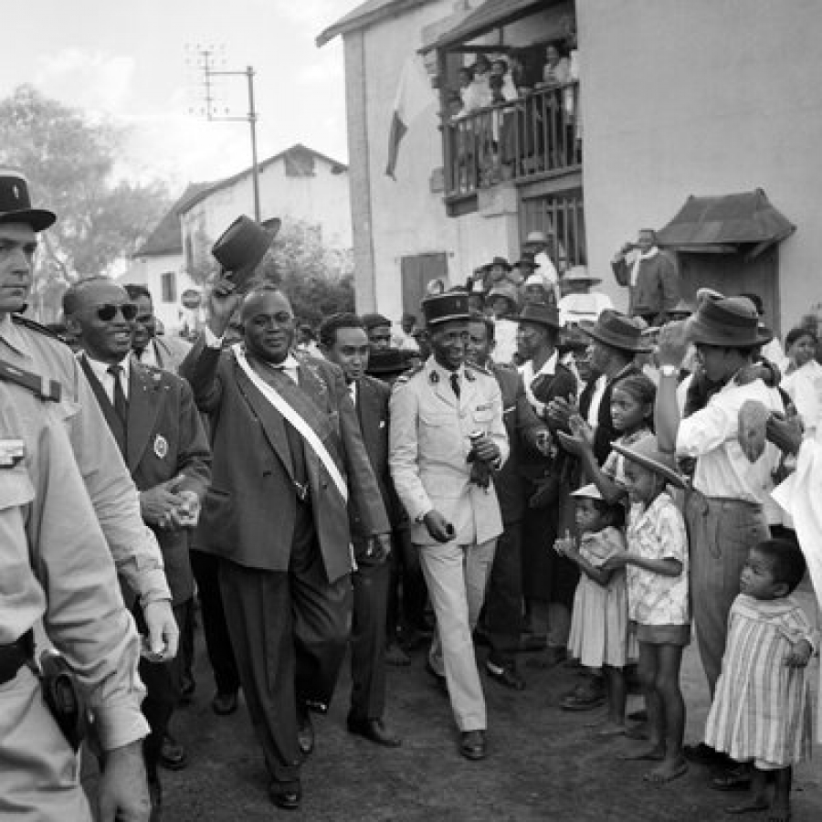 14 OCTOBRE 1958 : Proclamation de la République malgache - Agence ...