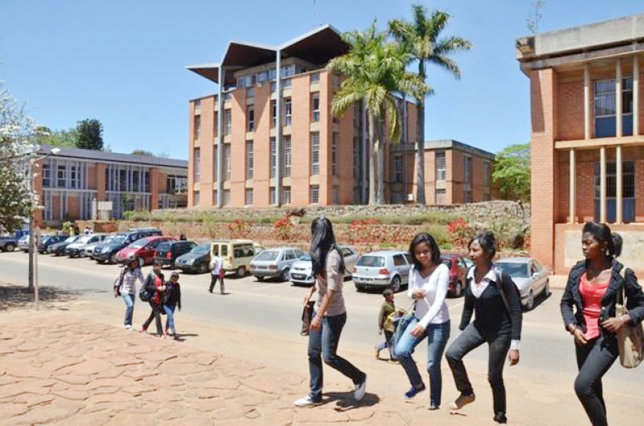 Université ! - Agence Malagasy de Presse